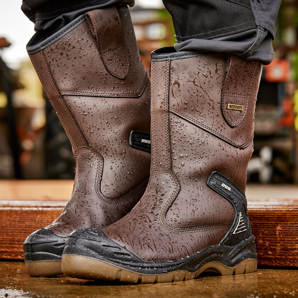 Toolmonkey - Apache AP305 Brown Waterproof Rigger Boot | Comprehensive ...